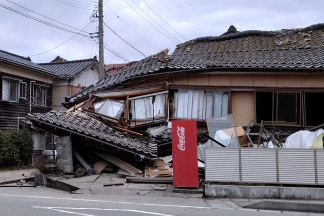 Buildings In Central Tokyo Shook During Japans Earthquake Move Fm News